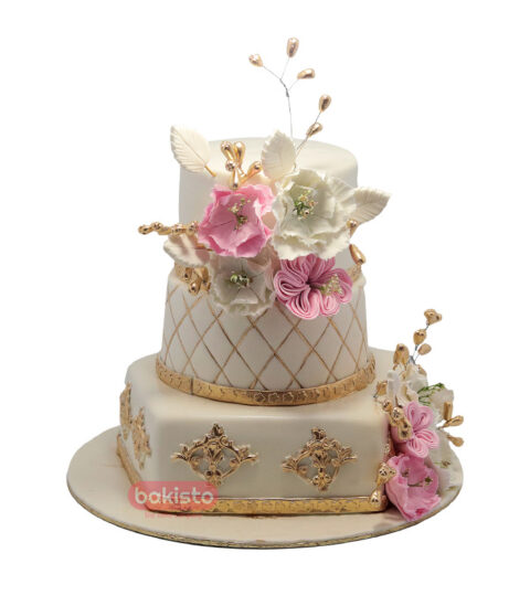 Beautiful Wedding Nikkah Cake in Lahore | Bakisto